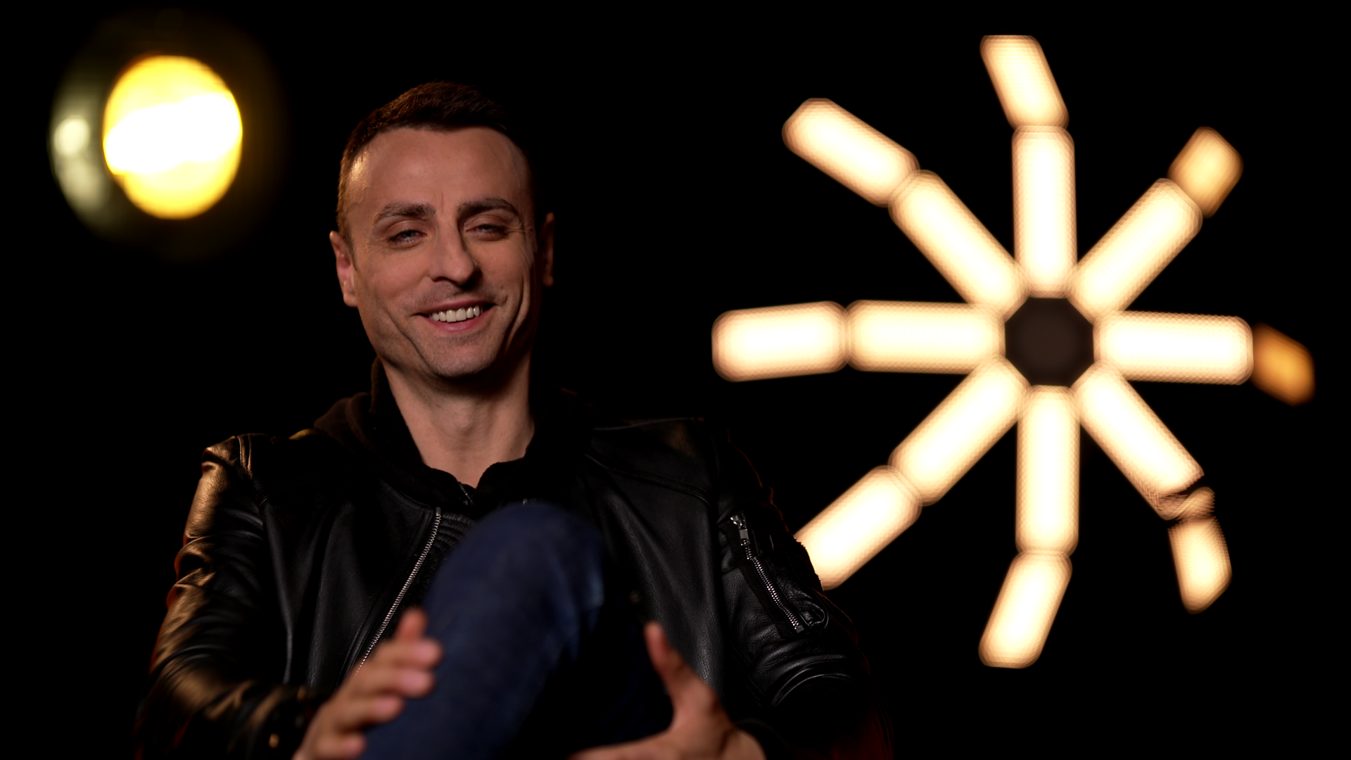 Dimitar Berbatov: Želite, da preklinjam? - TV Arena Sport Slovenija